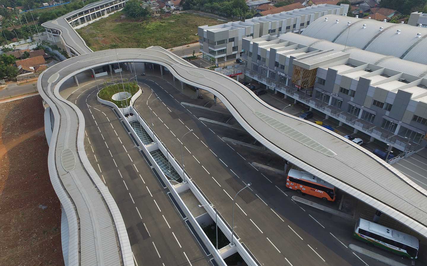 COLORBONDⓇ Steel Inspiration | Terminal Angkutan Umum Intermoda BSD